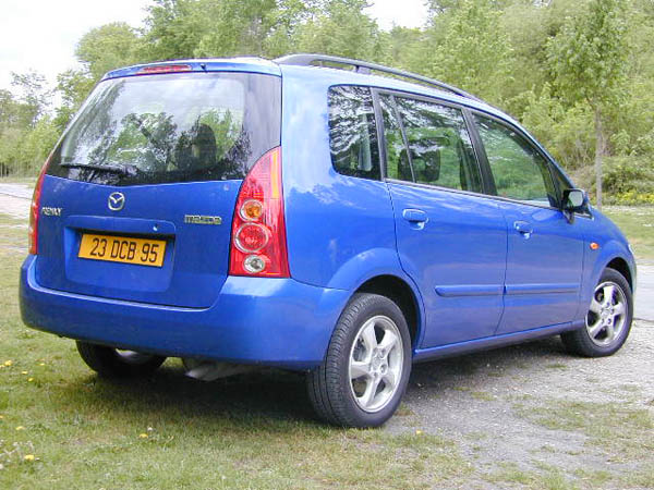 Essai Mazda Premacy 2001 : un monospace compact et dynamique