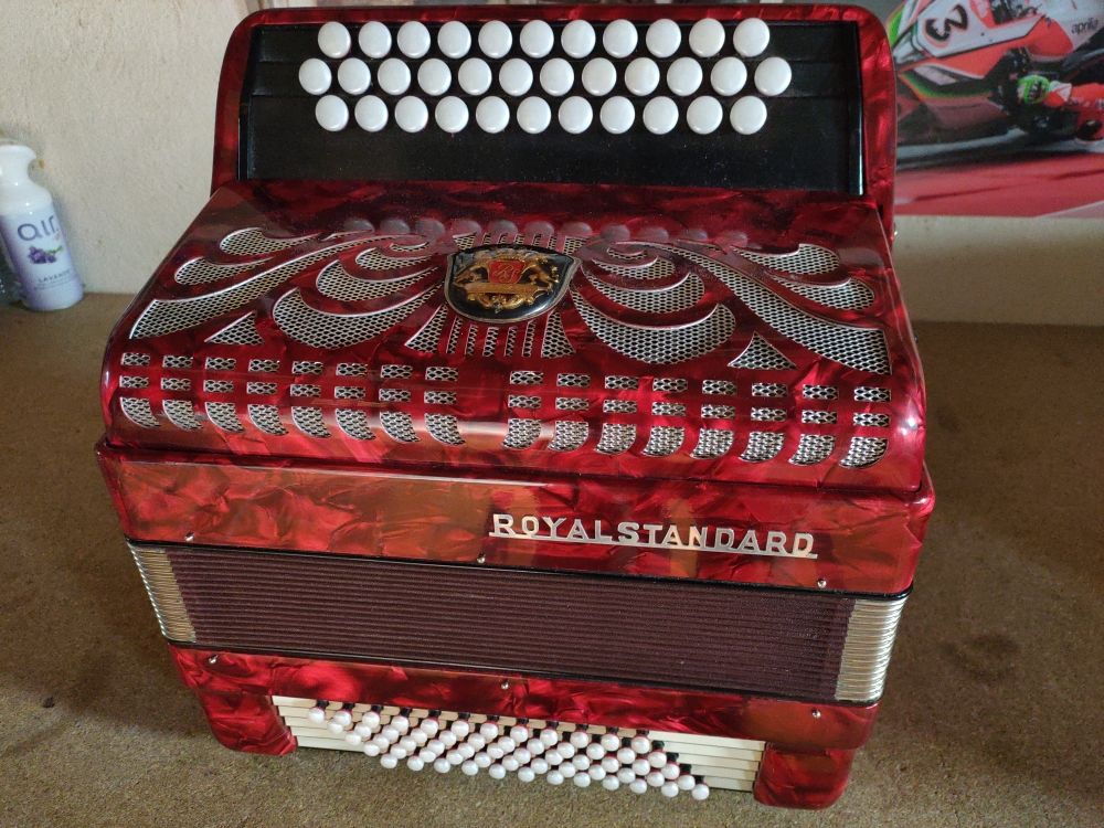 Accordeon Royal Standard d’occasion