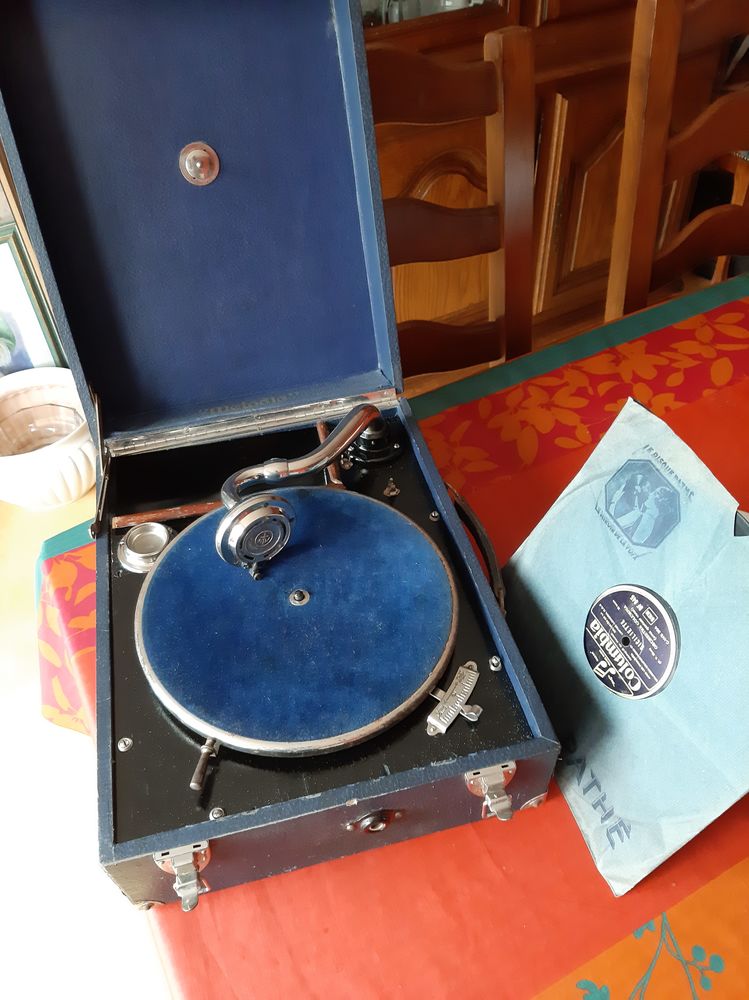 Achetez ancien tourne disque occasion, annonce vente à Censeau (39 ...