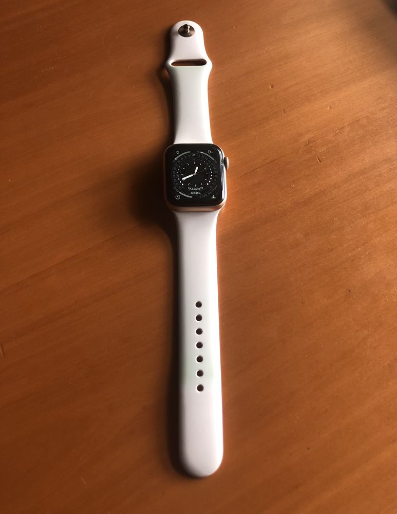Achetez apple watch s4 apple occasion, annonce vente à Strasbourg (67 ...
