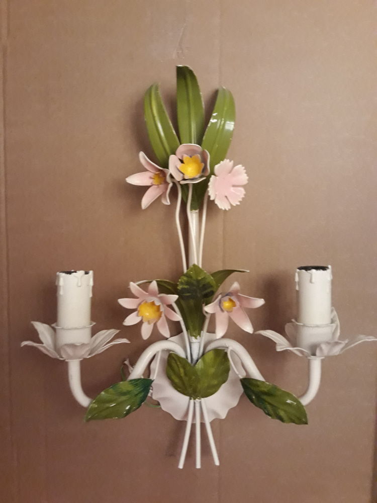 Achetez applique murale occasion, annonce vente à Valence (26) WB172203061