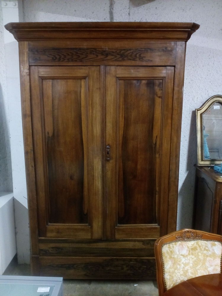 Armoires anciennes occasion , annonces achat et vente de armoires anciennes - ParuVendu Mondebarras