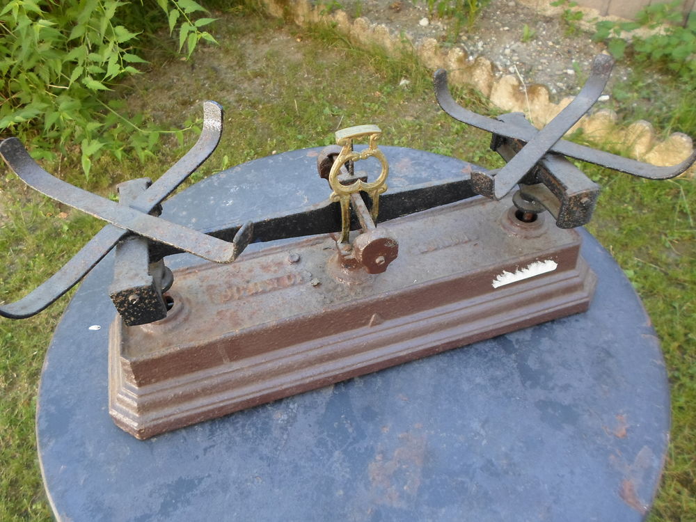 Achetez balance ancienne occasion, annonce vente à Châtelguyon (63 ...