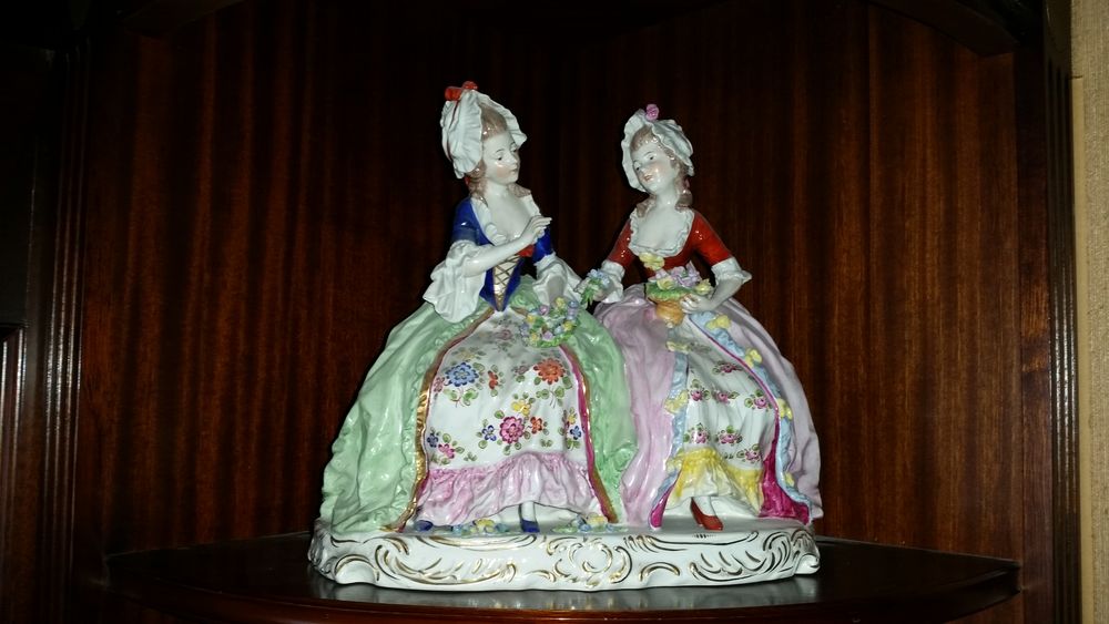 Achetez bibelot porcelaine quasi neuf, annonce vente à Paris (75 ...