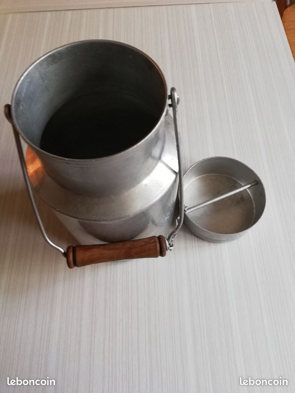 Achetez boite a lait boîte à quasi neuf, annonce vente à Combs-la-Ville ...