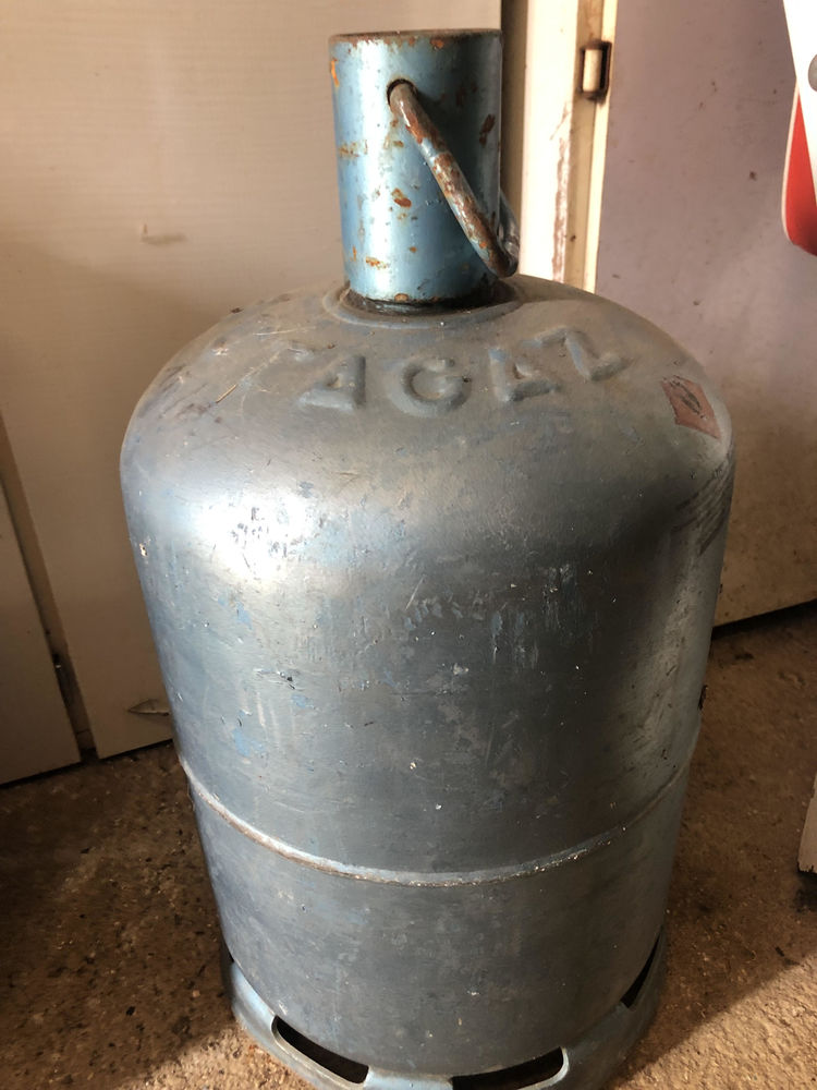 Achetez bouteille gaz bleue. neuf - revente cadeau, annonce vente à ...