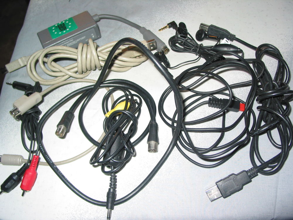 Achetez lot cÂbles occasion, annonce vente à Marseille (13) WB155905089