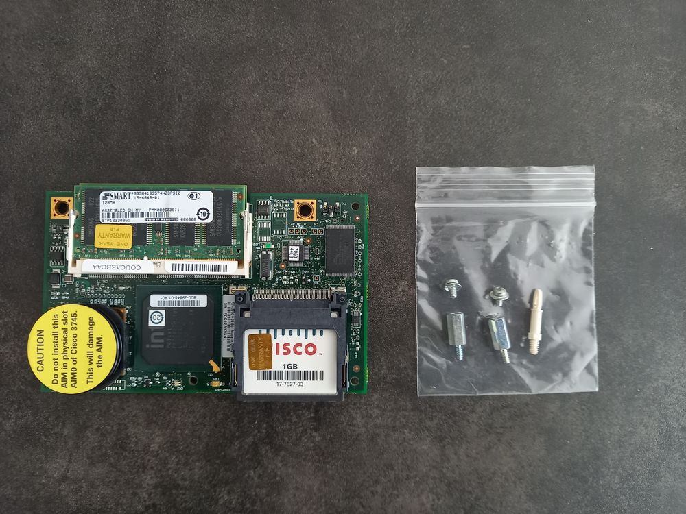 Achetez carte cisco aim-cue occasion, annonce vente à Boisset-et-Gaujac (30) WB174152394