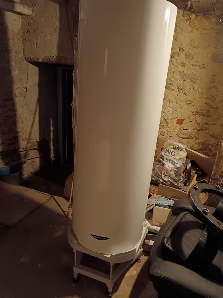 Achetez cumulus 200 litres occasion, annonce vente à Galapian (47 ...