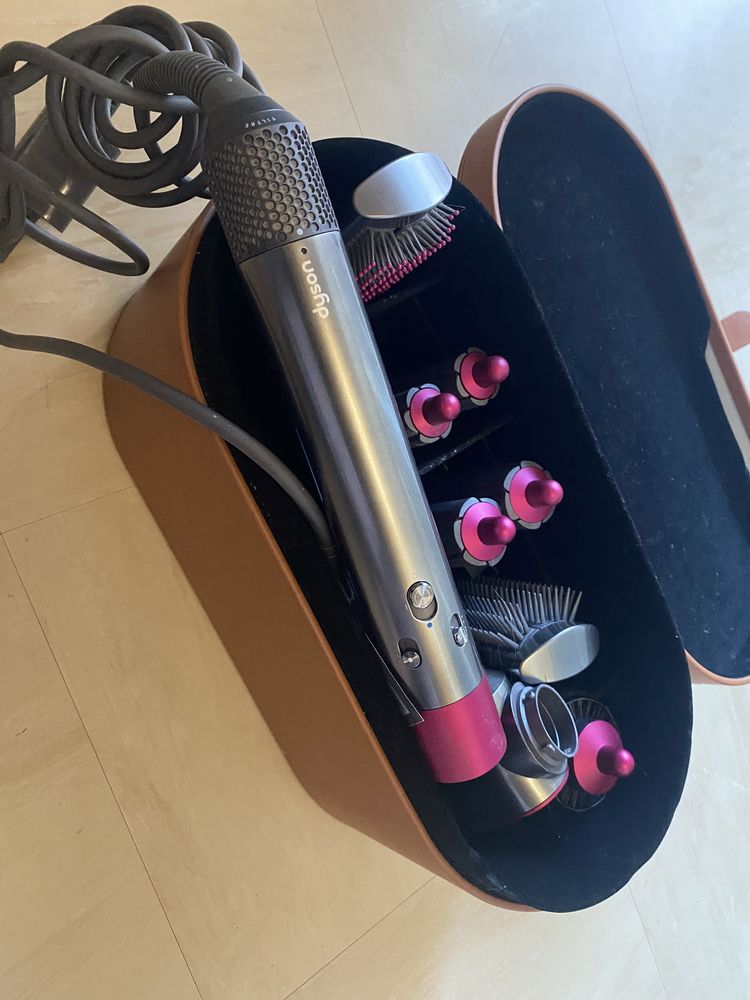 Achetez dyson sèche cheveux quasi neuf, annonce vente à Auxerre (89 ...