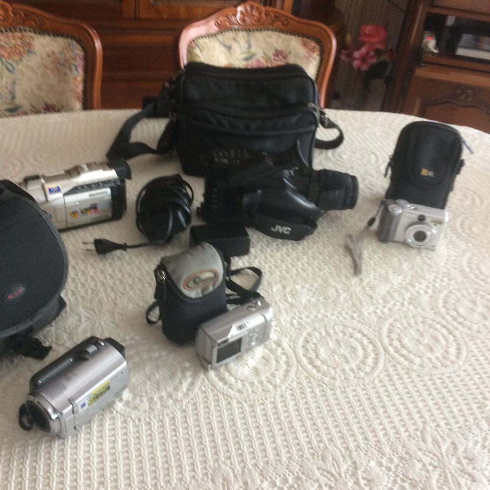 Achetez ensenble cameras occasion, annonce vente à Le Havre (76 ...