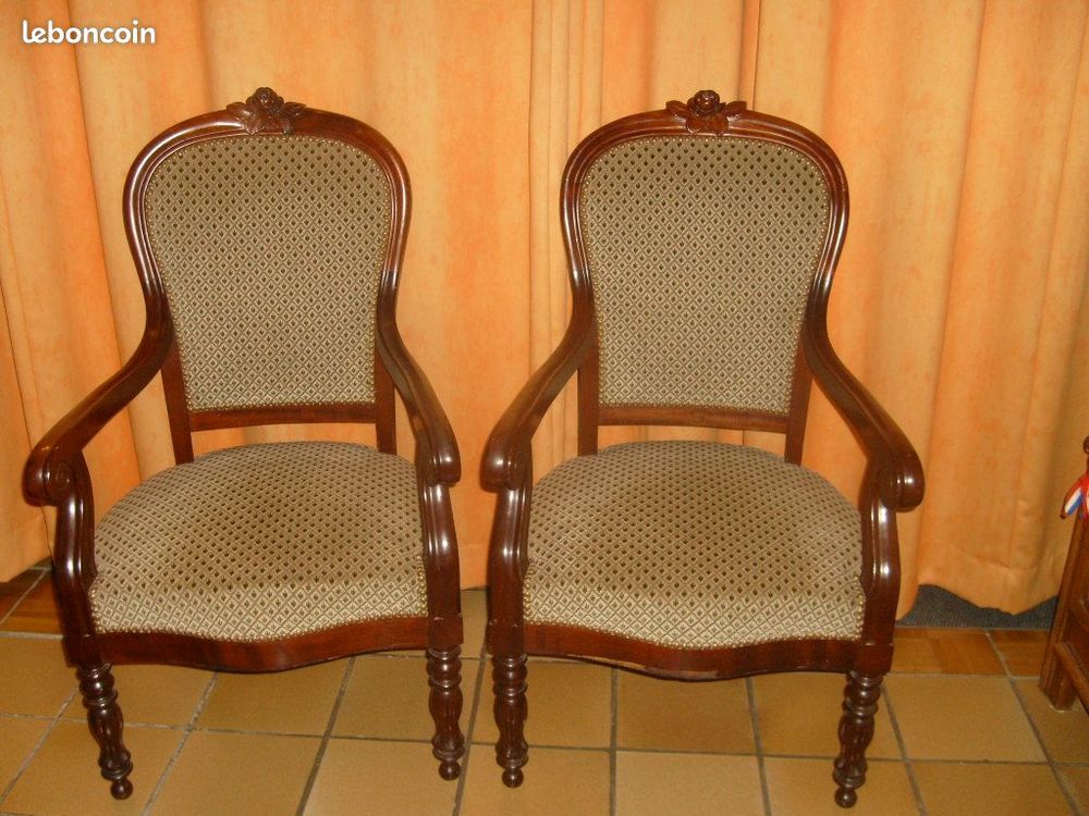 Achetez fauteuil en acajou occasion, annonce vente à Saint-Hilaire-de ...