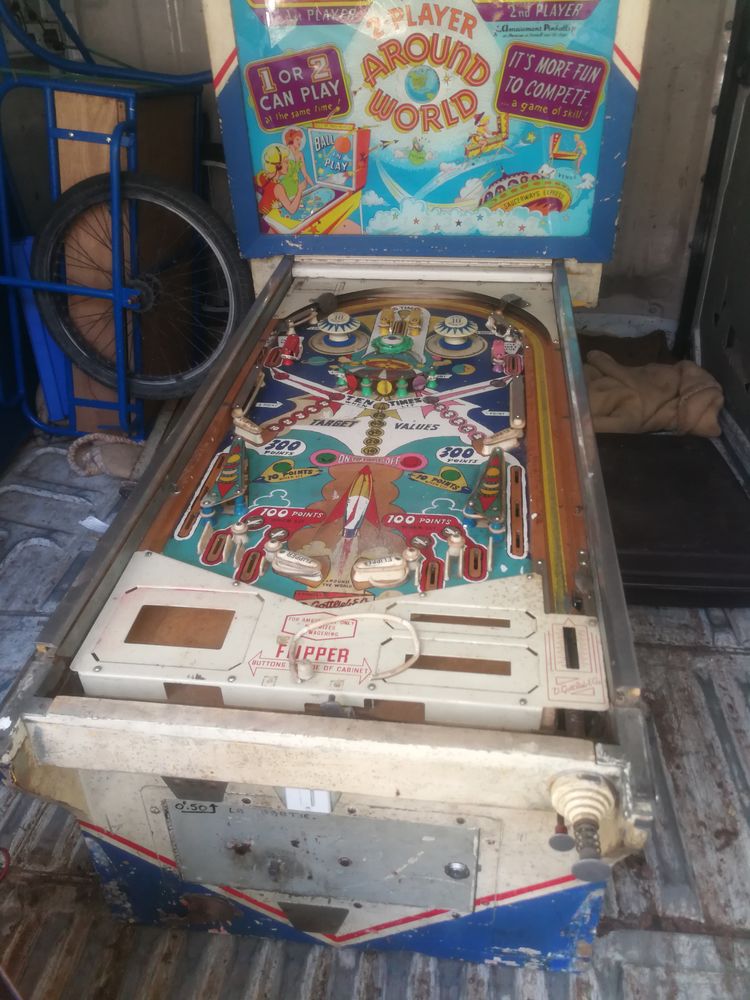 Achetez flipper des années occasion, annonce vente à Le Creusot (71 ...