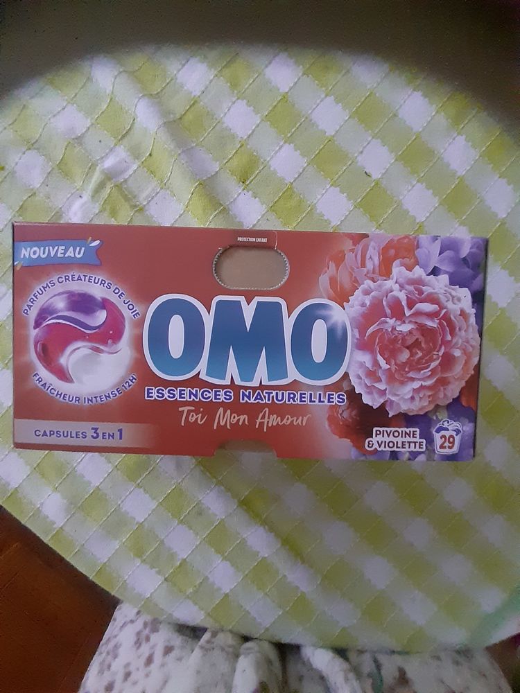 Achetez lessive omo lessive neuf - revente cadeau, annonce vente à Le ...