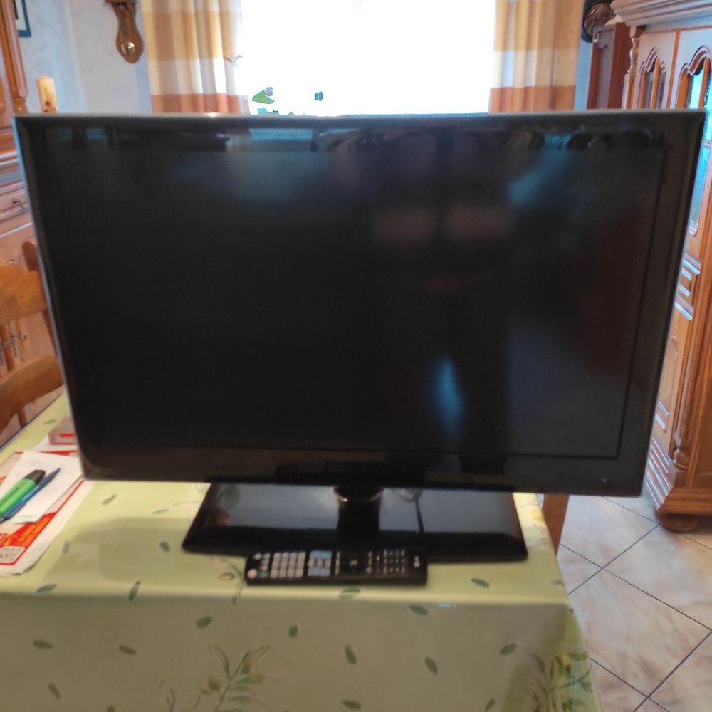 Achetez tv marque lg 32 occasion, annonce vente à Dunkerque (59 ...