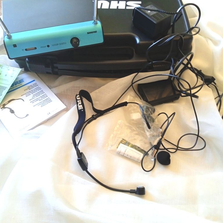 Achetez micro casque shure occasion, annonce vente à Messas (45 ...