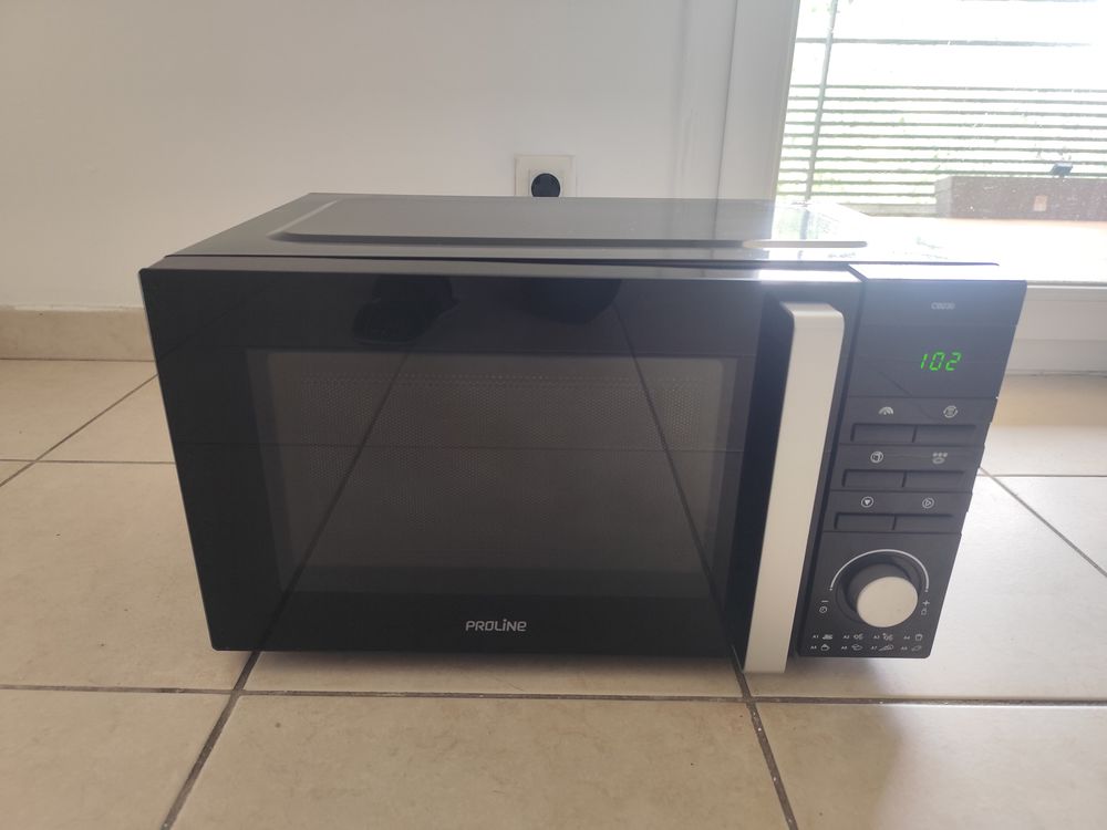 Achetez micro-onde four occasion, annonce vente à Montpellier (34 ... Achetez micro-onde four occasion, annonce vente à Montpellier (34 ...