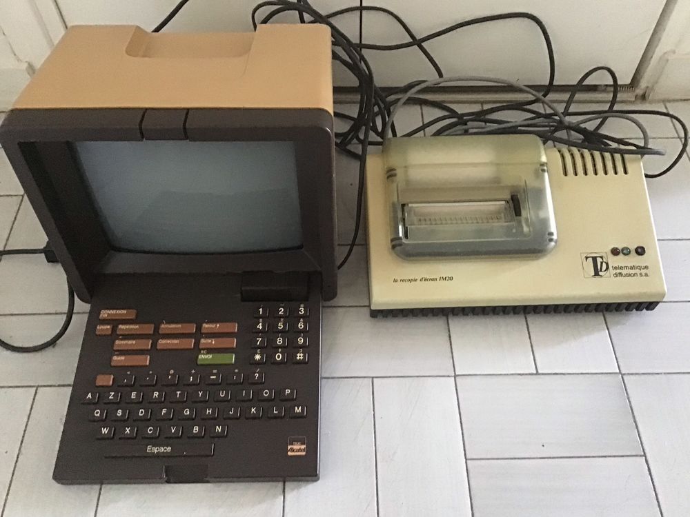 Achetez minitel disponible occasion, annonce vente à Nice (06) WB173050650