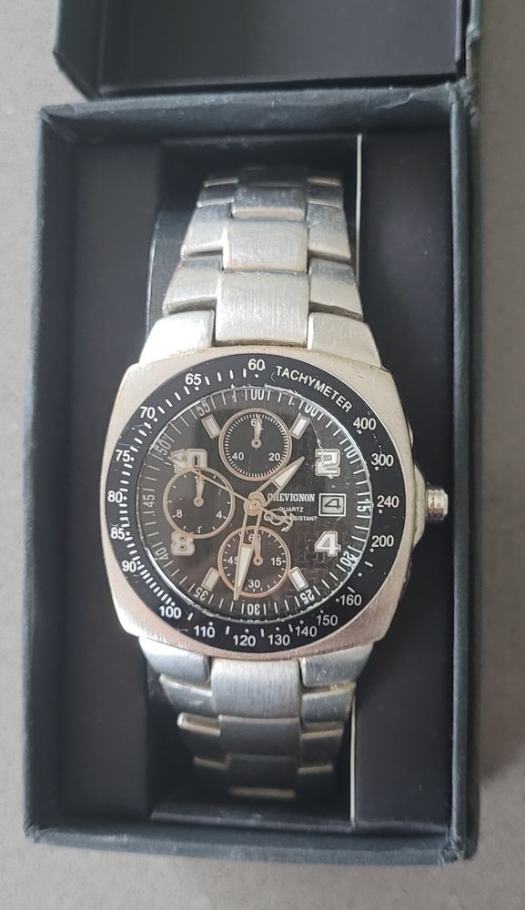 Achetez montre chevignon quasi neuf, annonce vente à La Terrasse (38 ...