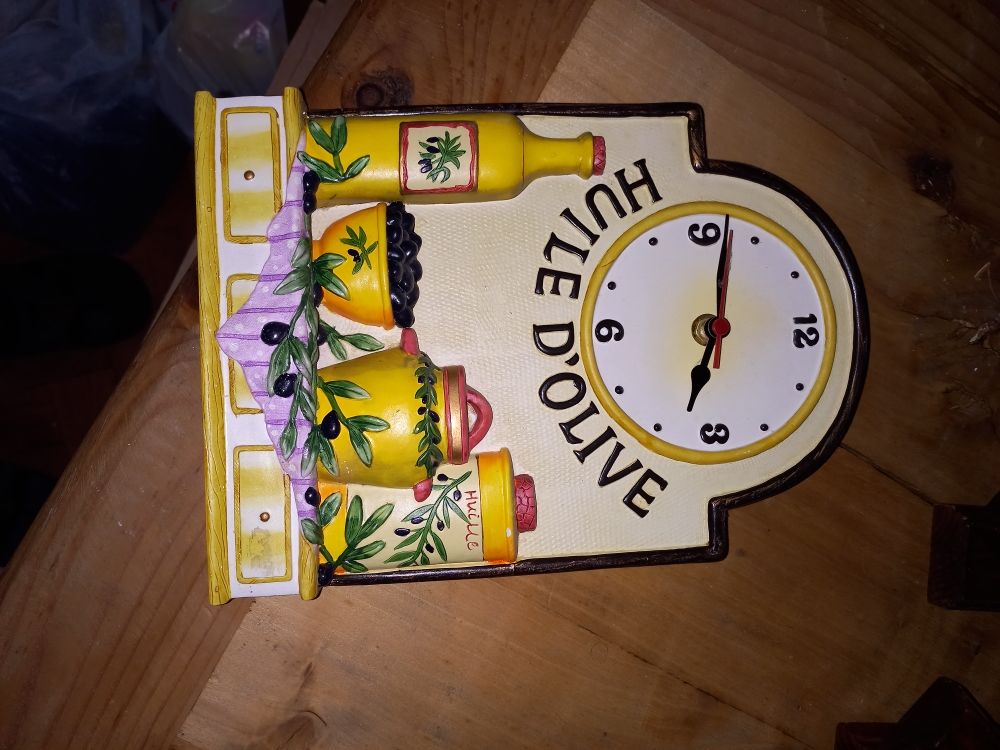 Achetez pendule provençale quasi neuf, annonce vente à Arthès (81 ...