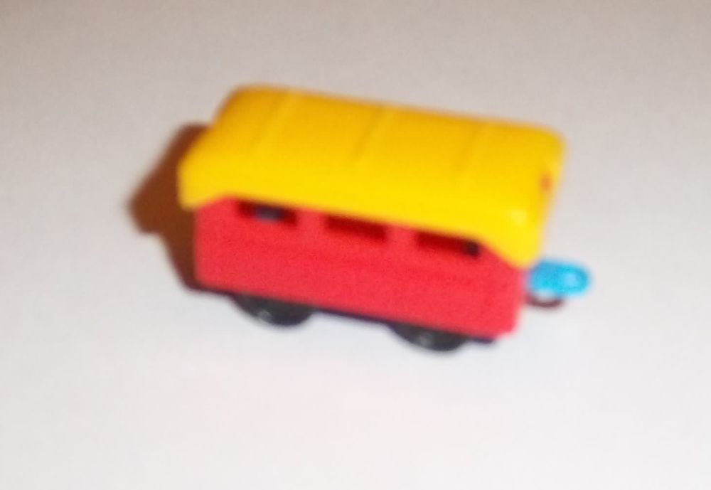 Achetez petit train kinder occasion, annonce vente à Colombier-Fontaine ...