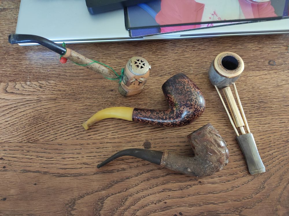 Achetez lot de pipes lot occasion, annonce vente à Sardieu (38) WB173241275