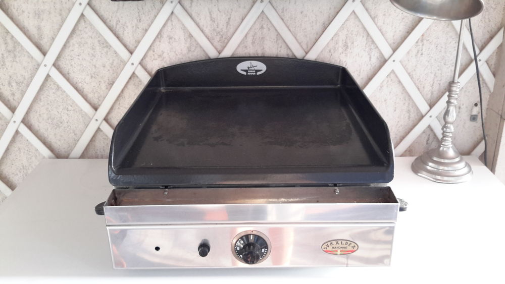 Achetez plancha pays basque occasion, annonce vente à Nice (06) WB170632085