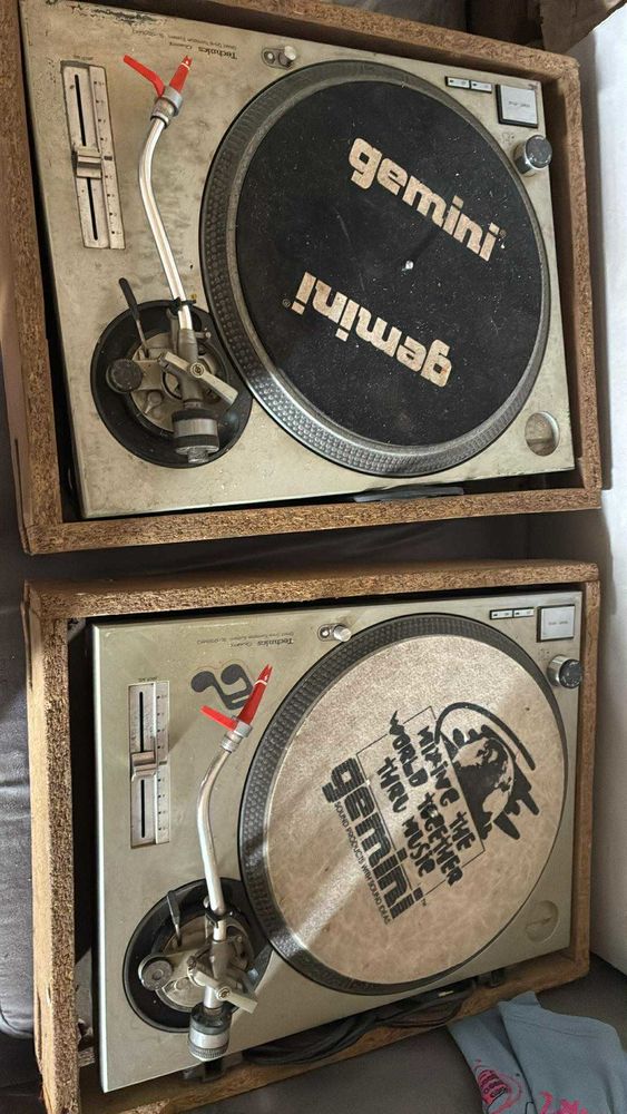 Achetez platines vinyles occasion, annonce vente à Roujan (34) WB176492344