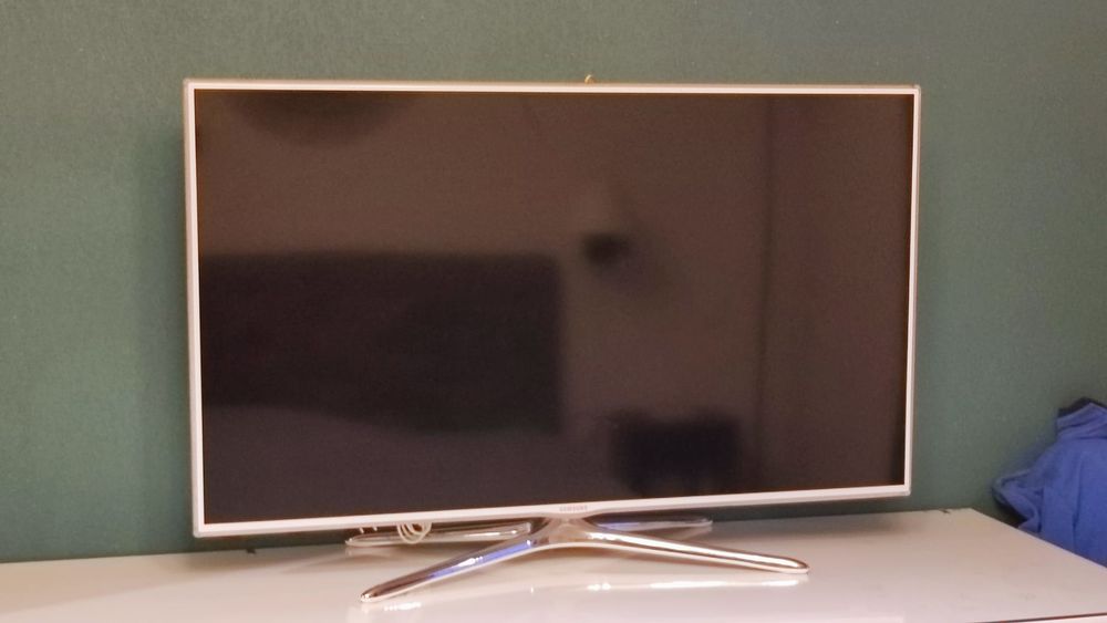 Achetez tv samsung smart 40 occasion, annonce vente à Ayguesvives (31 ...