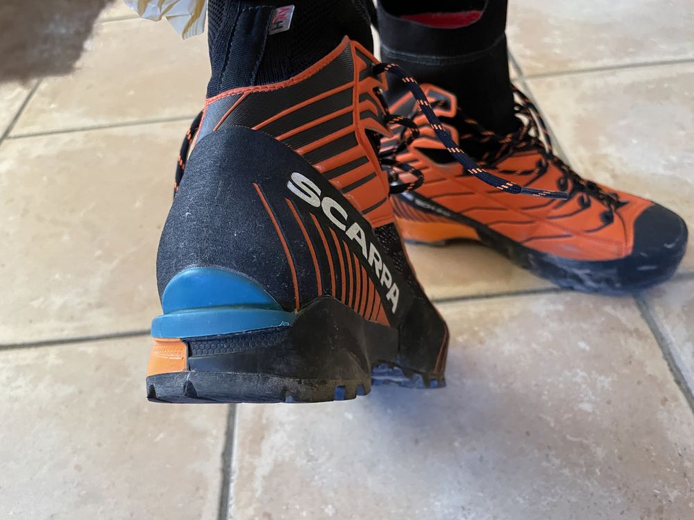 Achetez scarpa quasi neuf, annonce vente à Chamonix-Mont-Blanc (74 ...