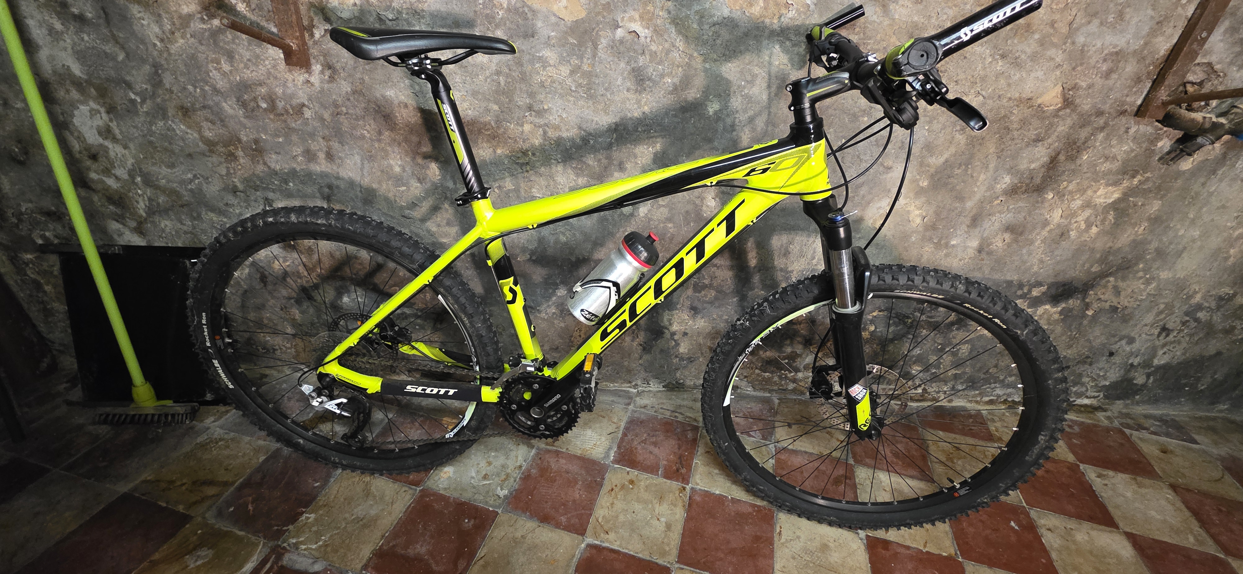 Achetez vtt scott scala 60 occasion, annonce vente à Arlon, Belgique ...