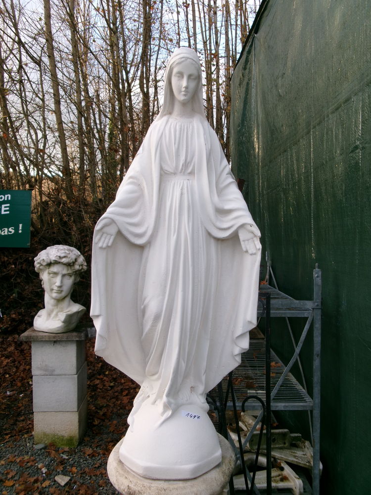 Achetez statue vierge marie, quasi neuf, annonce vente à Château-l ...