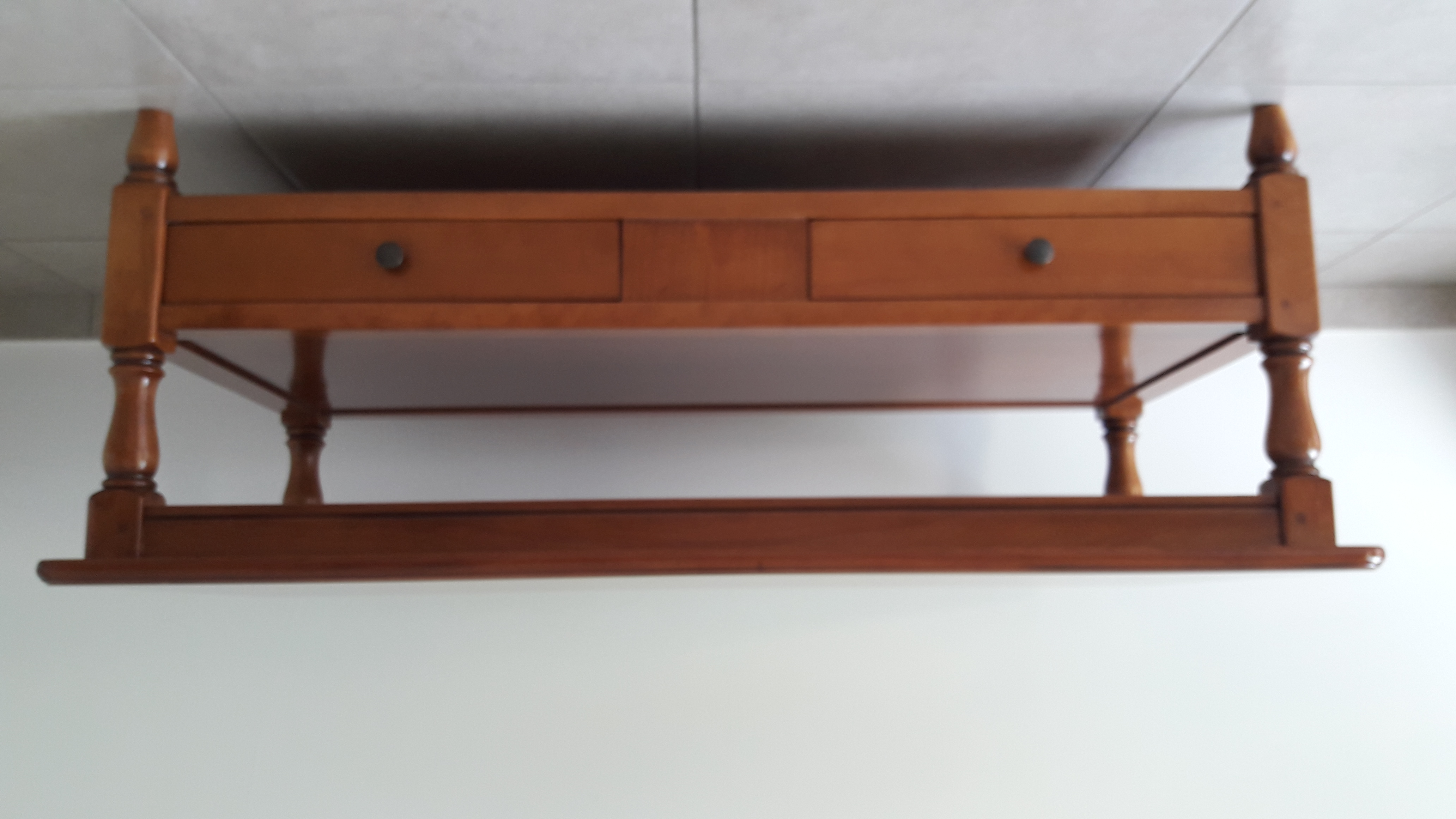 Achetez table basse de salon quasi neuf, annonce vente à Saint-Quentin-la-Poterie (30) WB173928064