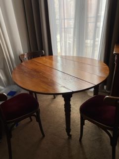 Achetez table ronde noyer occasion, annonce vente à Villiers-sous-Grez ...