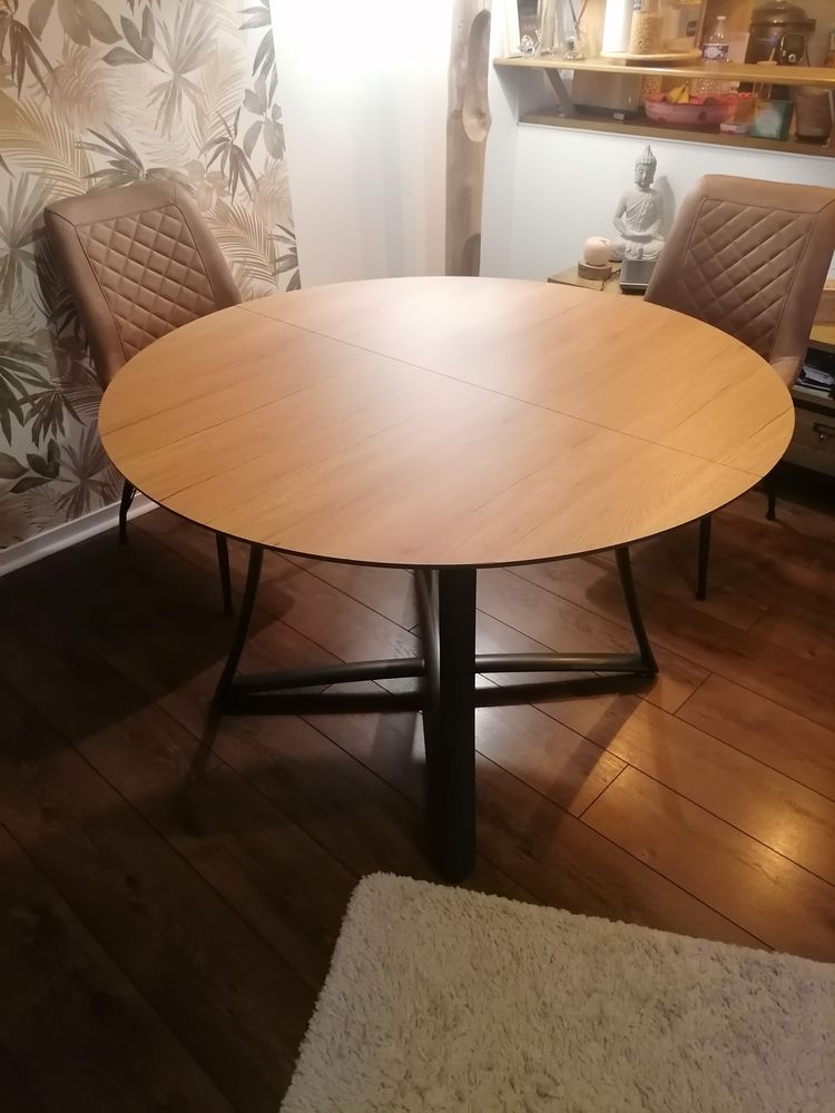 Achetez table ronde quasi neuf, annonce vente à La Riche (37) WB174950667