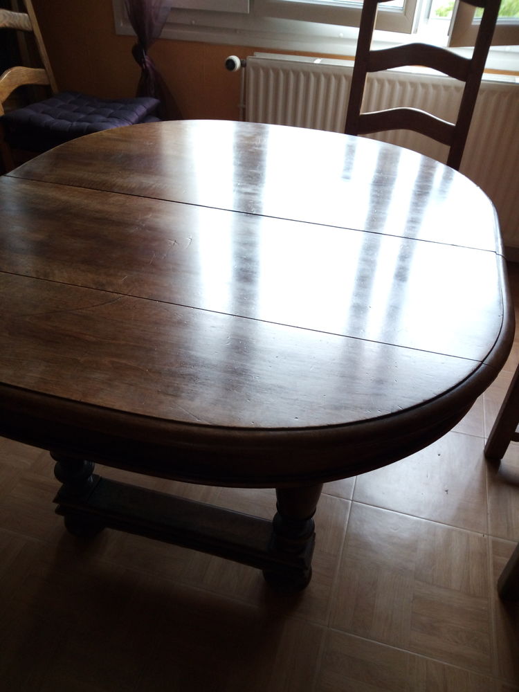 Achetez table salle à occasion, annonce vente à Sotteville-lès-Rouen ...