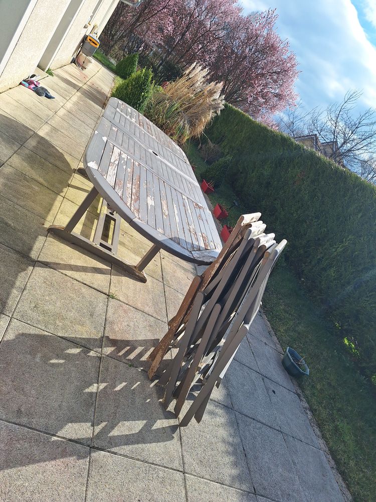 Don table teck je donne occasion, annonce à Grand-Charmont (25) WB175221730