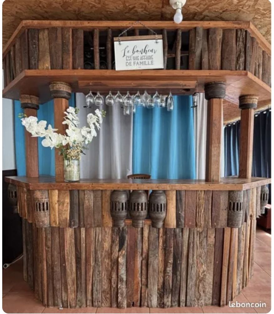 Achetez bar en teck massif occasion, annonce vente à Saint-Paul (97 ...