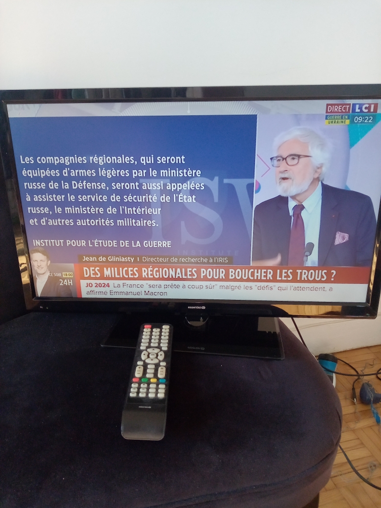 Achetez télé télévision quasi neuf, annonce vente à Fontenay-sous-Bois ...