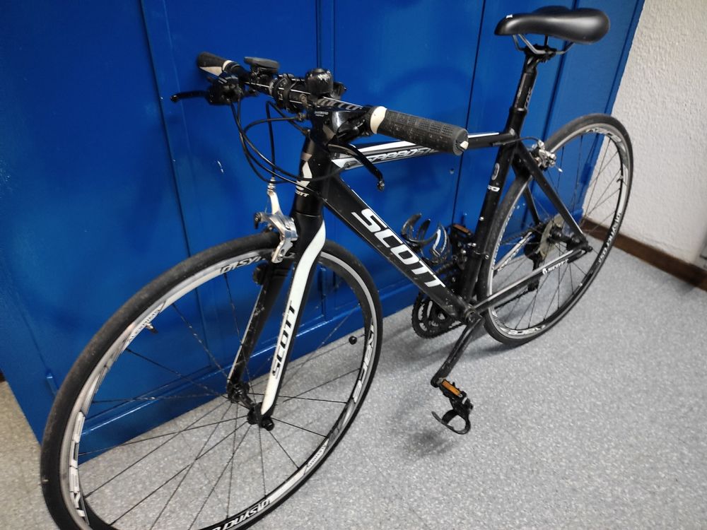 Achetez vélo course scott quasi neuf, annonce vente à Metz (57) WB171266042