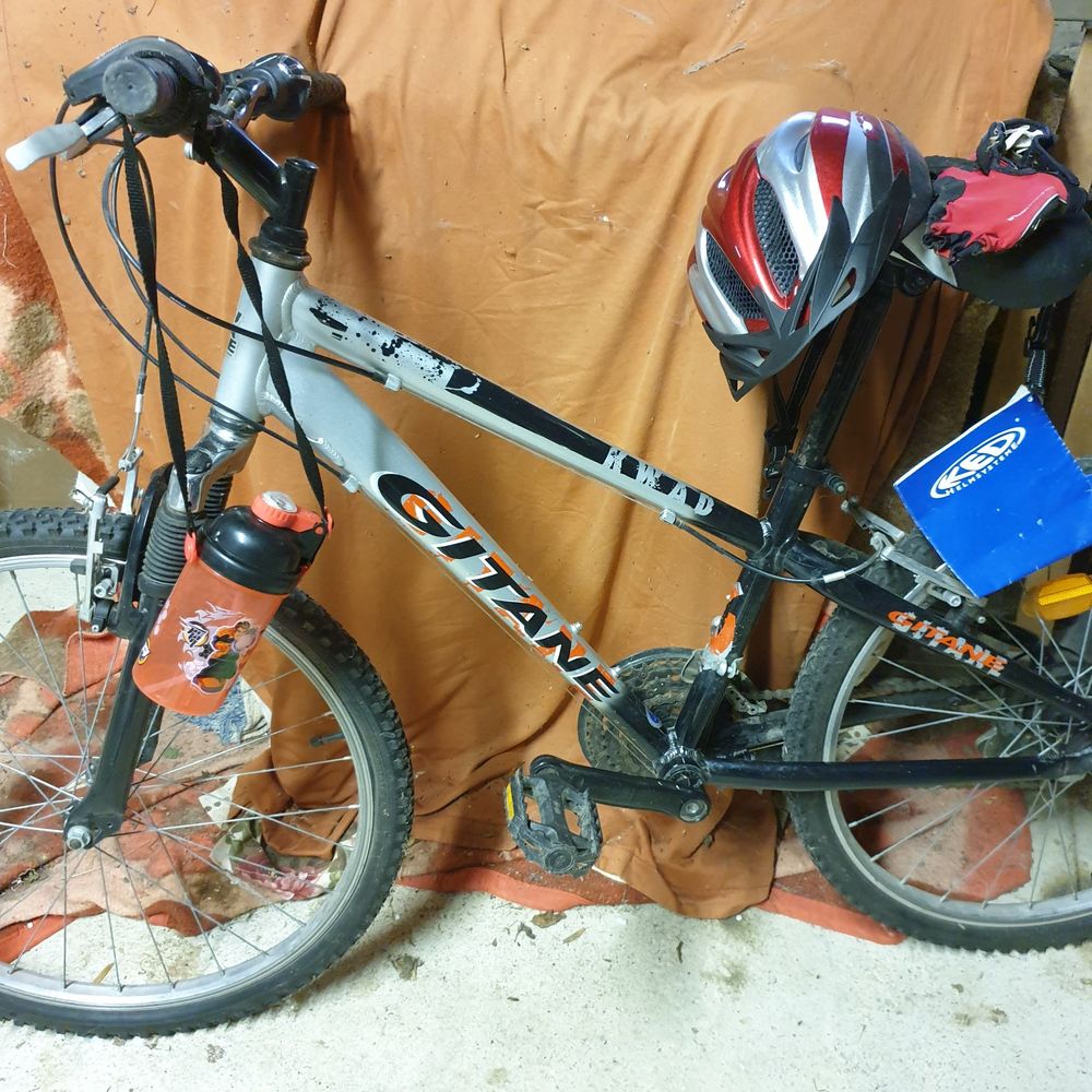 Achetez vélo gitane velo quasi neuf, annonce vente à Mazamet (81) WB172592291