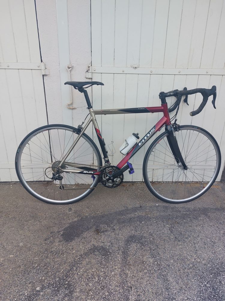 Achetez vélo vitus parfait occasion, annonce vente à Toulon (83 ...