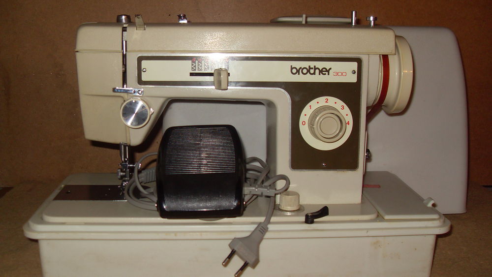 Machines à coudre occasion en Lorraine , annonces achat et vente de ...