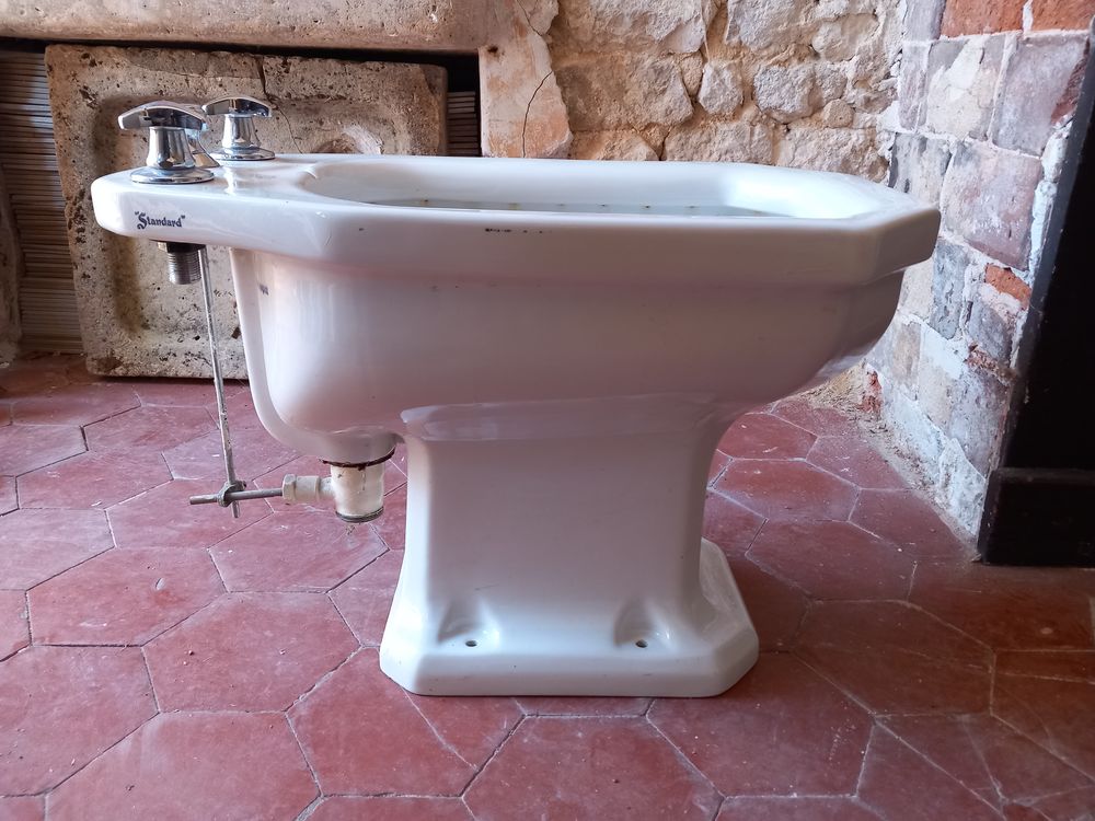 Achetez vintage 1 bidet occasion, annonce vente à Souppes-sur-Loing (77 ...