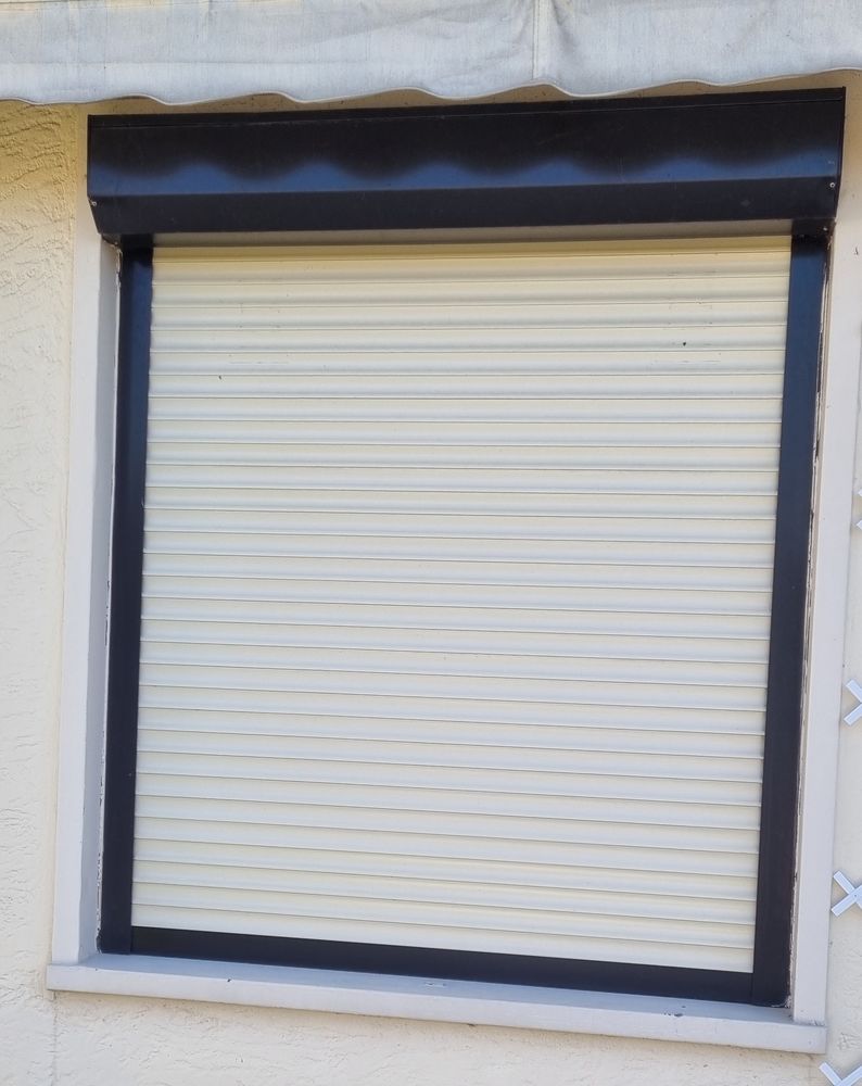 Achetez volets roulant occasion, annonce vente à Thourotte (60) WB170740710