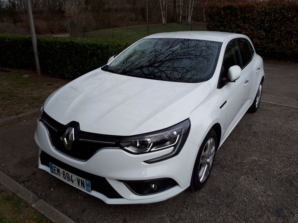 Voiture Renault Megane IV essence occasion : annonces achat de ...