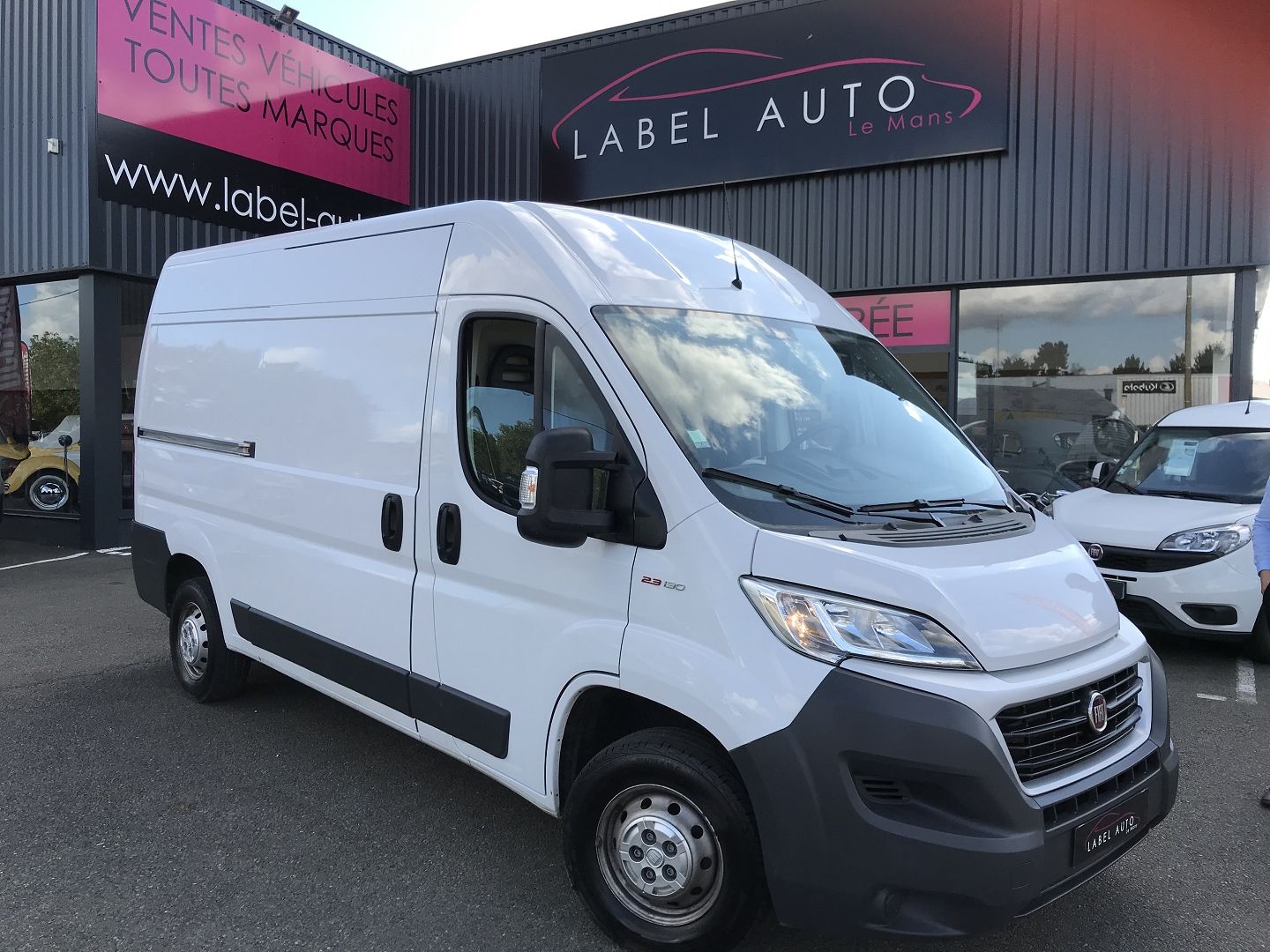 Utilitaire occasion dans la Sarthe (72) : annonces achat, vente de ...