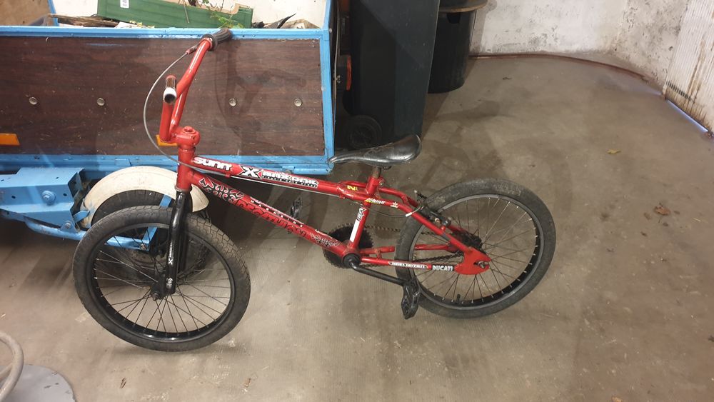 Achetez bmx joli bmx em tres occasion, annonce vente à Concarneau (29 ...