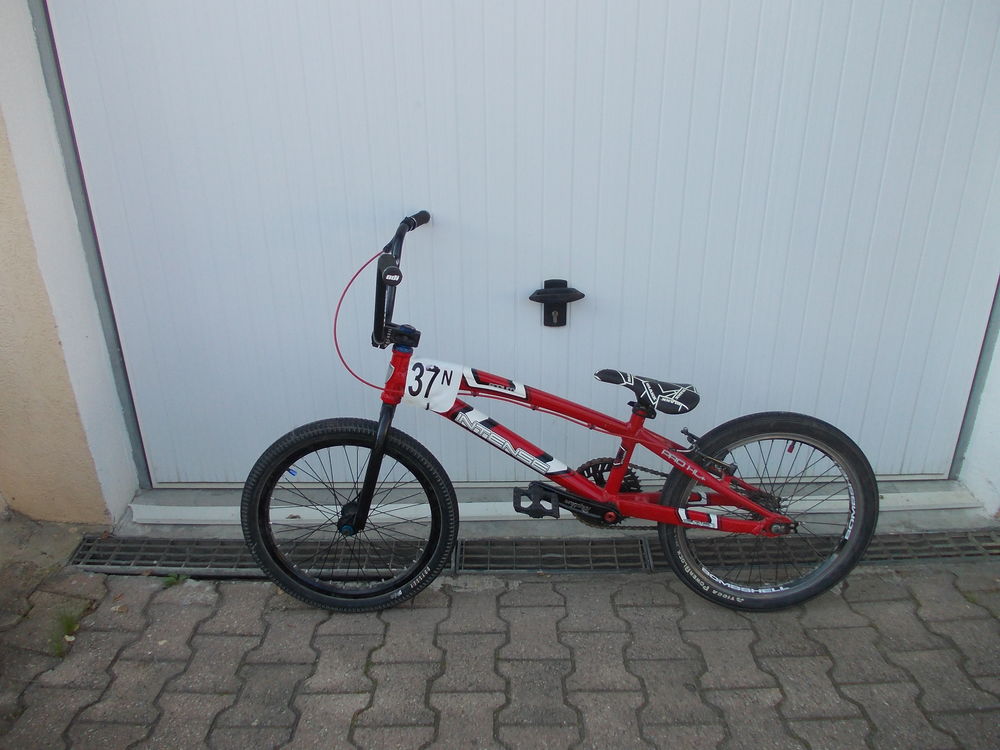 Achetez bmx pro xl vends bmx quasi neuf, annonce vente à Beynost (01 ...